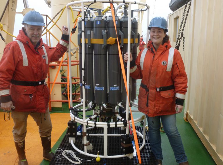 Hydrothermal Plume Carries Important Nutrient Over 2,500 Miles in the ...