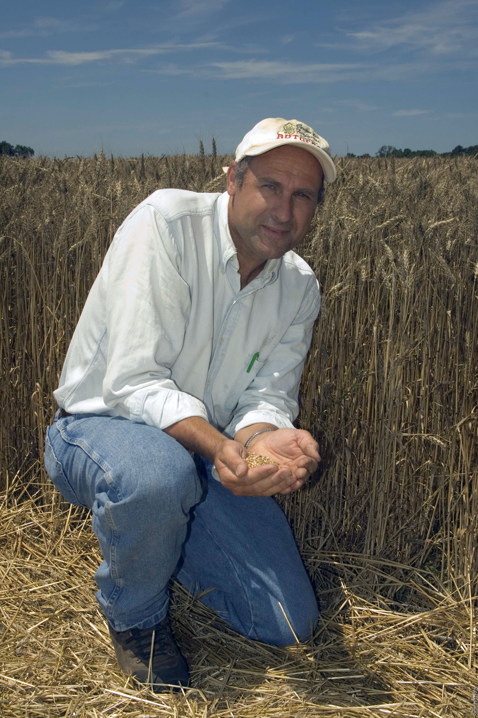 Examining the Raw Milk Movement : Newsroom