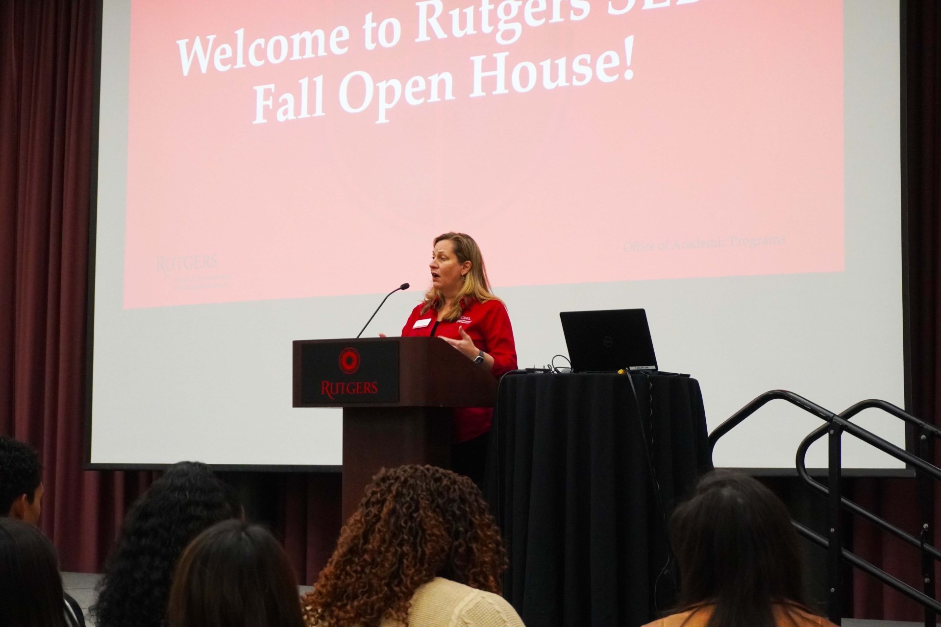 SEBS Fall Open House Welcomes Prospective Students : Newsroom